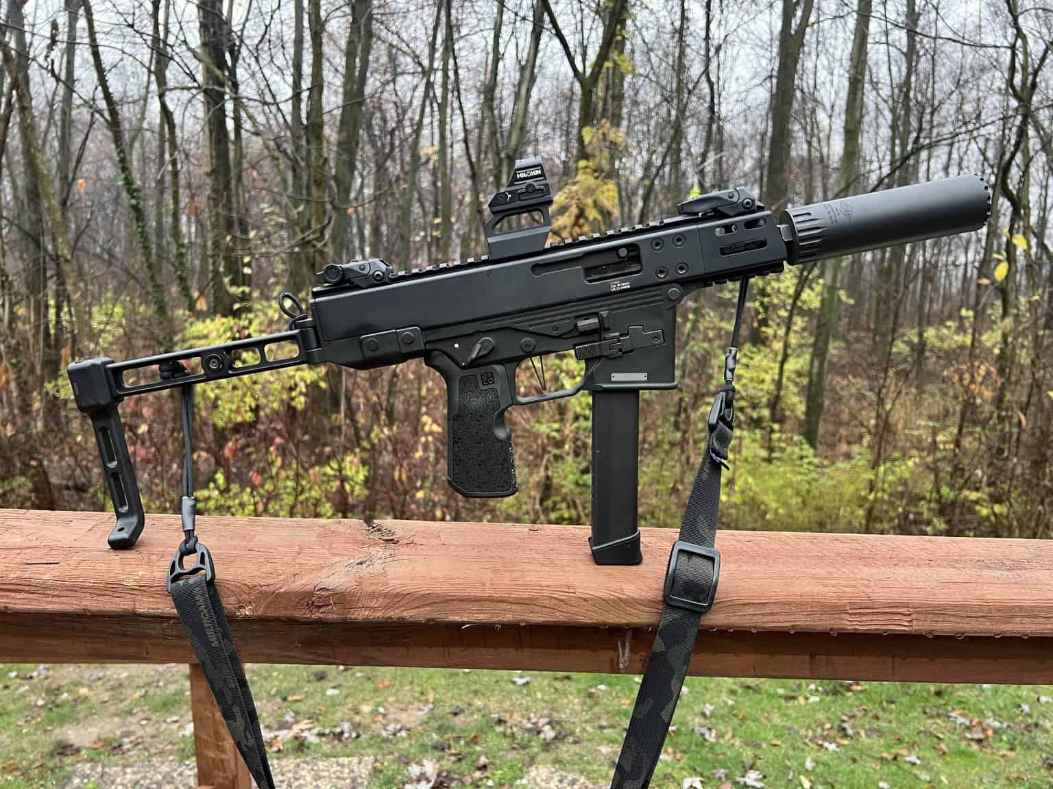 DFCO Die Free Company Kung Fu Grips - Oak Ammo